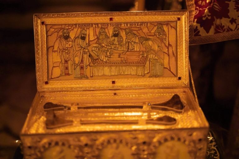 Pălămidă la grătar – Chilia "Buna-Vestire"