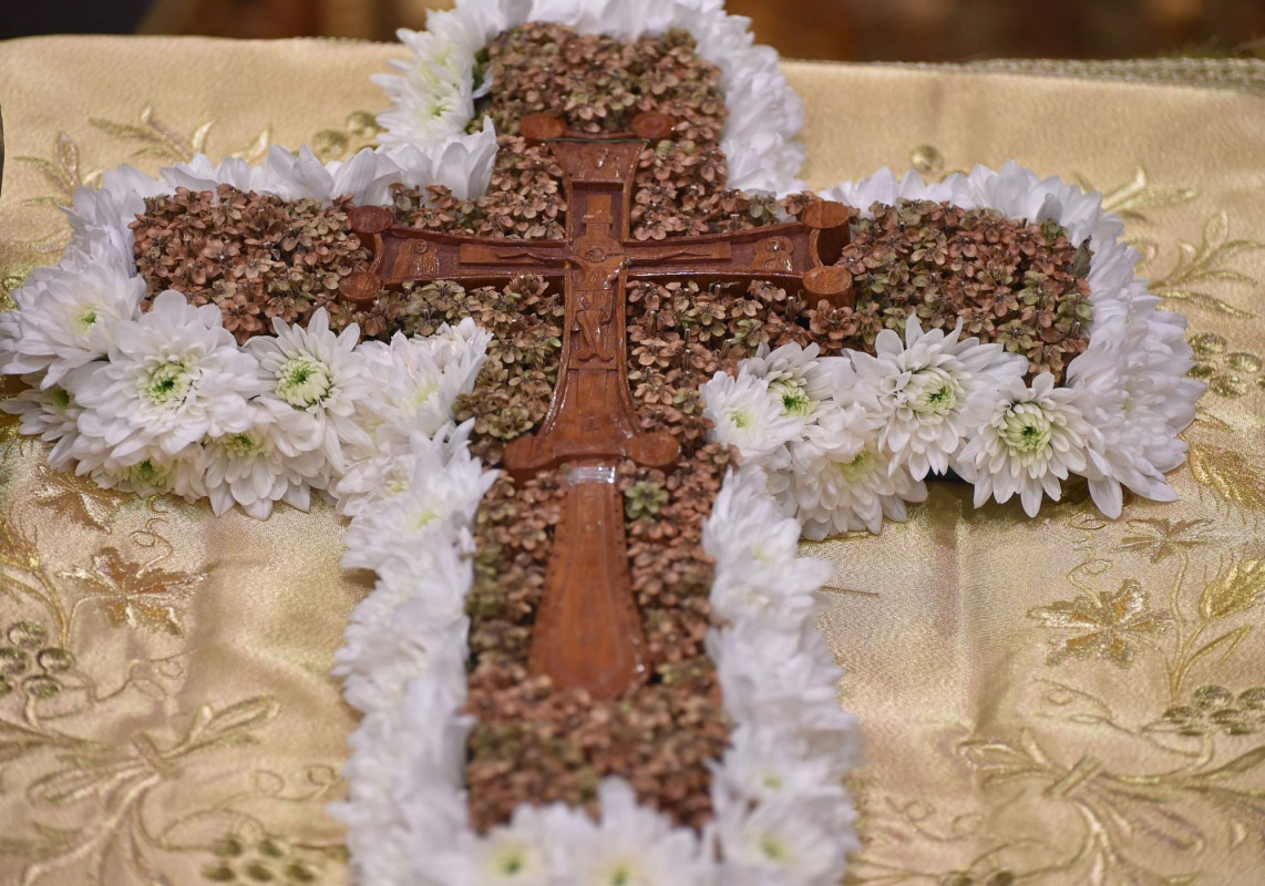 Când suntem „doborâți” de povara crucii… - Chilia "Buna-Vestire"