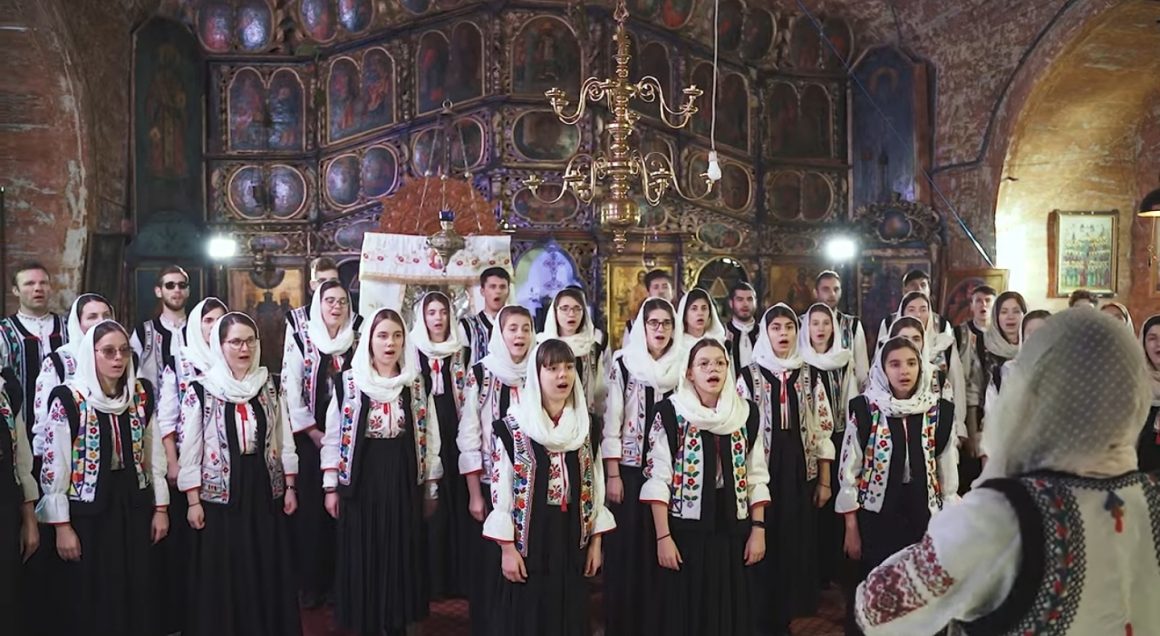 Colind: Sfântă Maică, Sfânt Copil - Chilia "Buna-Vestire"