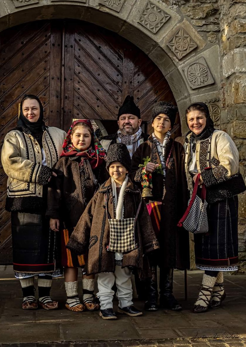 Porniți plugul în grădină, să arăm pentru Lumină! - Chilia "Buna-Vestire"
