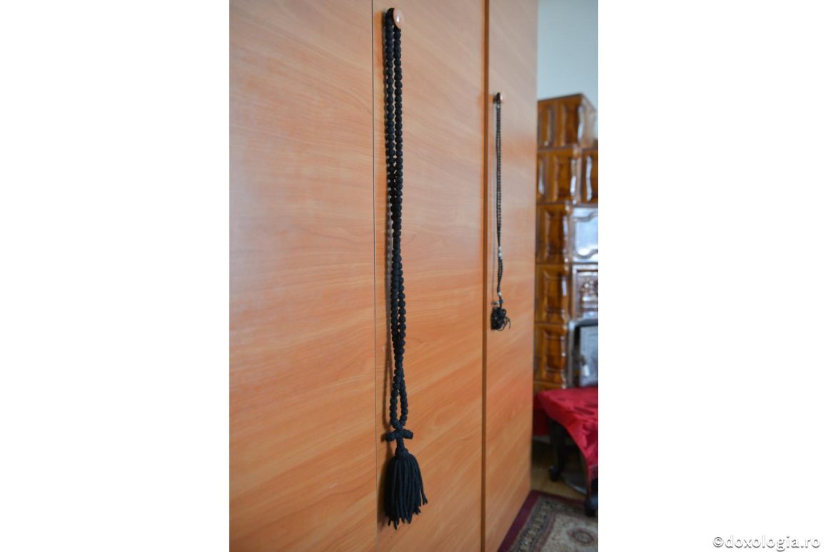 Părintele Arsenie Papacioc: „Intelectualului nu i se cere să facă mii ...