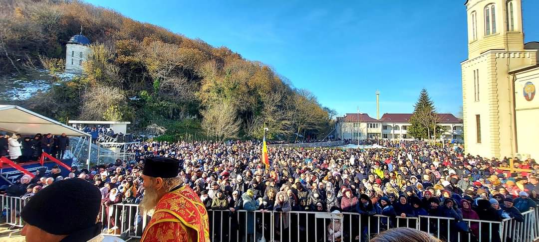 Încă o Liturghie dumnezeiască la tâmpla Sfântului Apostol Andrei