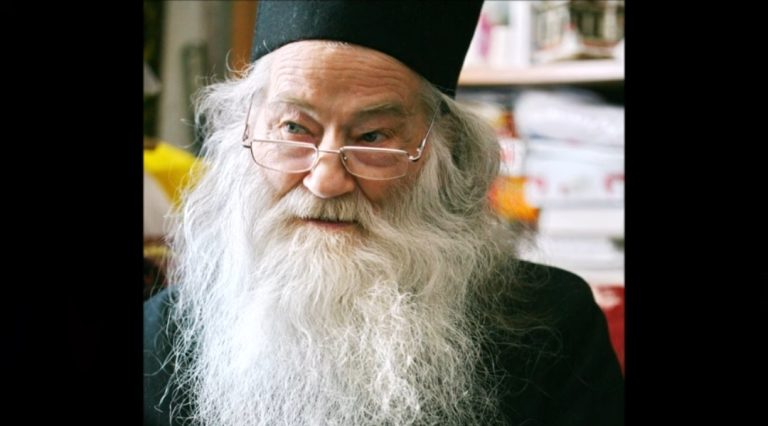 Părintele Iustin Pârvu – Despre bogăția Nașterii Domnului - Chilia ...