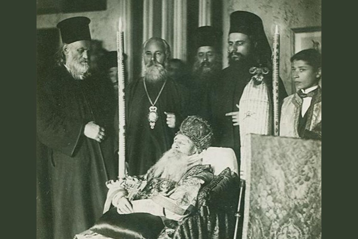 Știați că… Sfântul Iosif cel Milostiv a fost înmormântat stând în ...